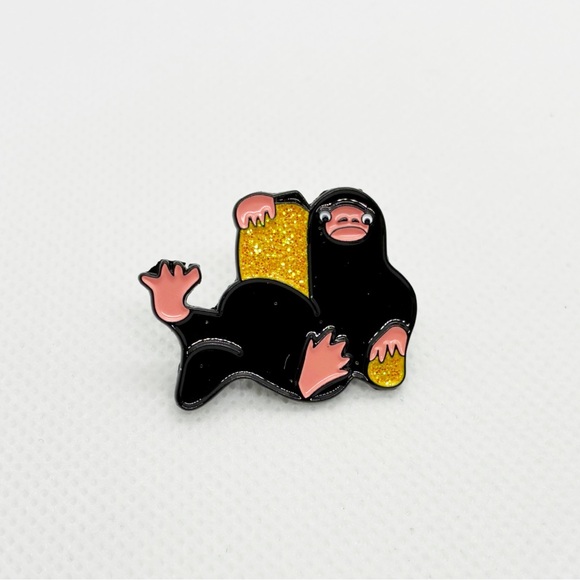 Warner Bros. | Jewelry | Pin Brooch Niffler Harry Potter Fantastic ...